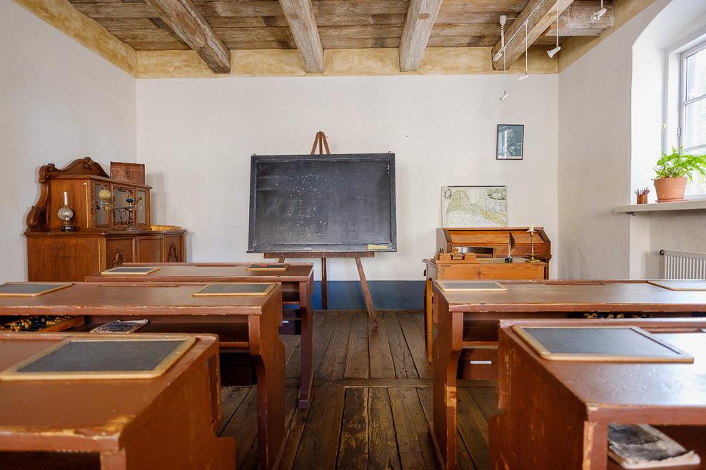 Muzejpedagoģiskā nodarbība "Senā skola" - Latvijas skolas soma