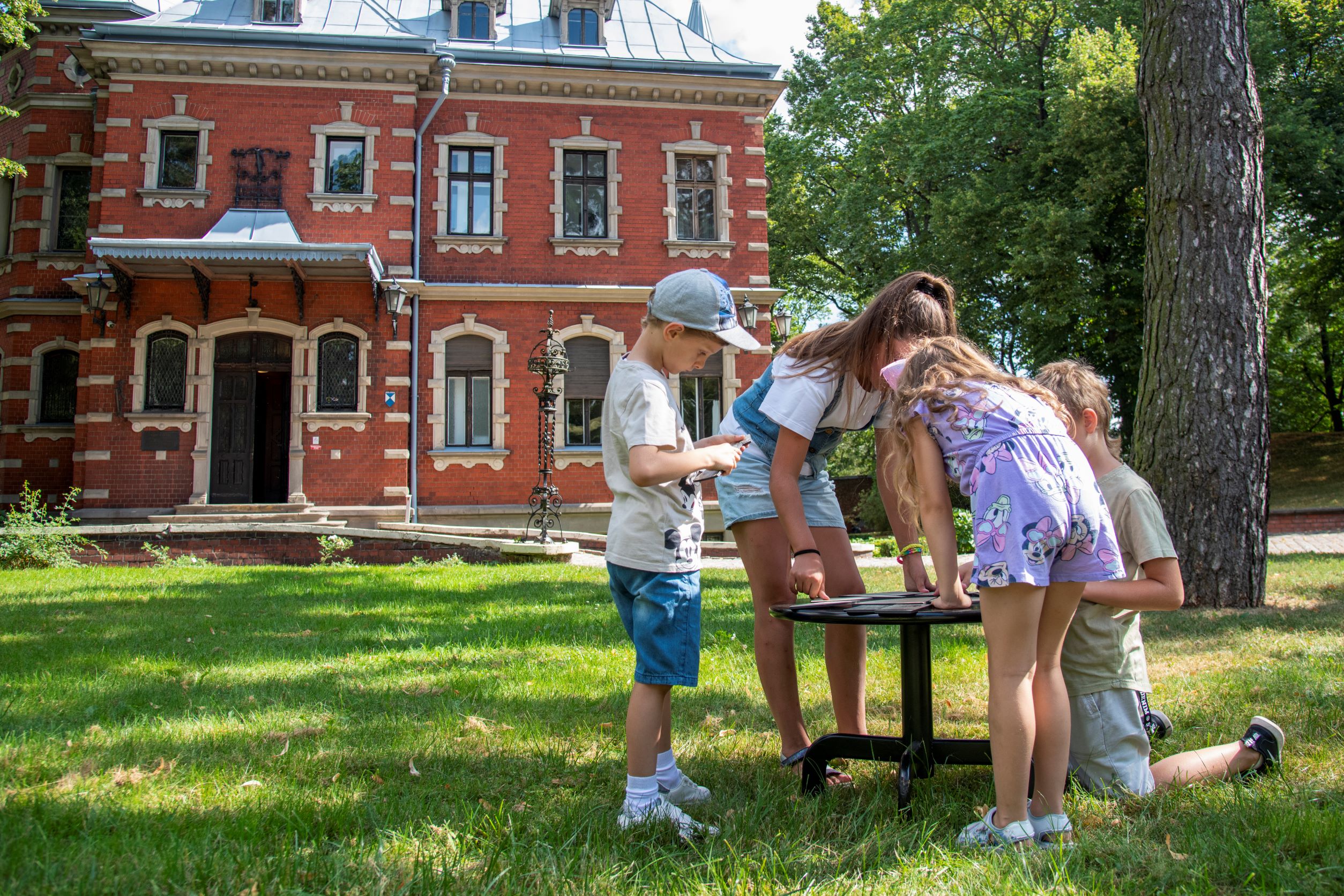Muzejpedagoģiskā nodarbība "Dauderu dārza noslēpumi" - Latvijas skolas soma