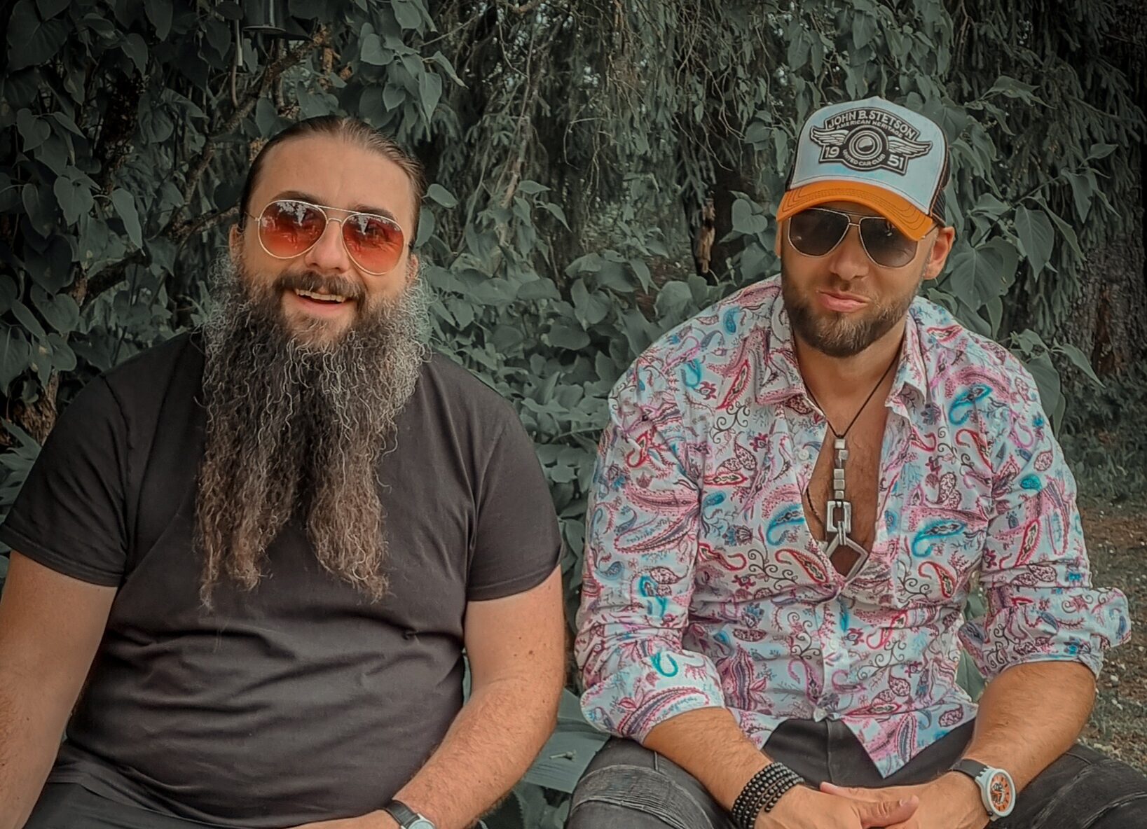 Koncertlekcija "Akustiski" ar Imanta Ziedoņa dzeju un Aivara Birzmaļa ...