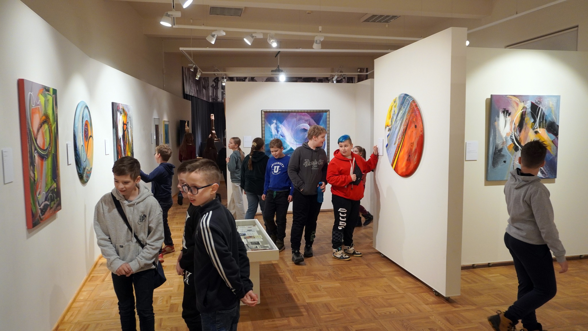 Pasaules latviešu mākslas centra Cēsīs iepazīšana - Latvijas skolas soma